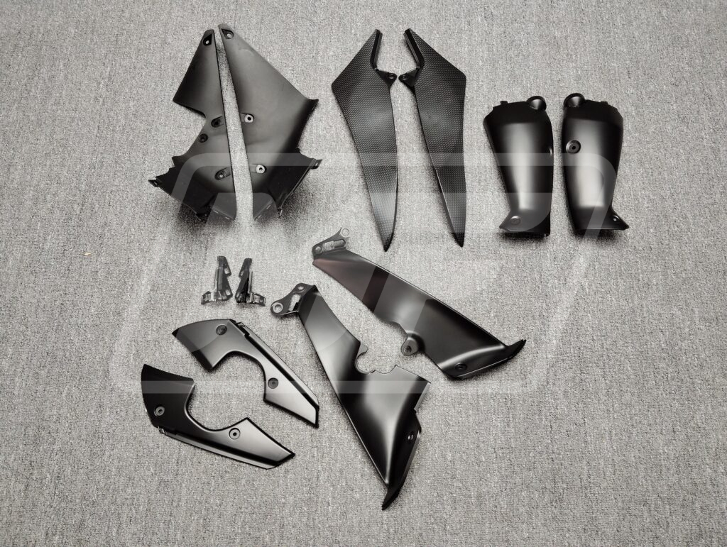 Yamaha R1 2012-2014 Gloss Red & White with Black ABS Fairings | Monster ...