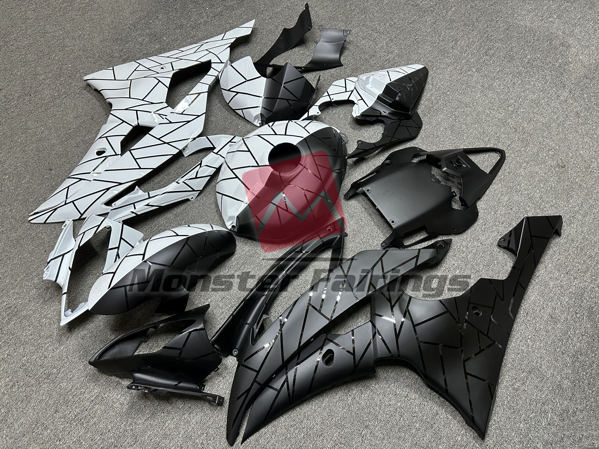 Yamaha R6 2008-2016 Matte Black & Gloss White Pattern Split ABS ...